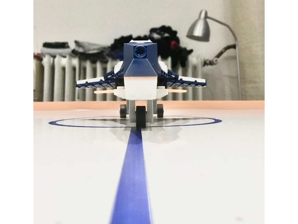 LEGO MOC 31126 alternate jet by robobuilder | Rebrickable - Build with LEGO