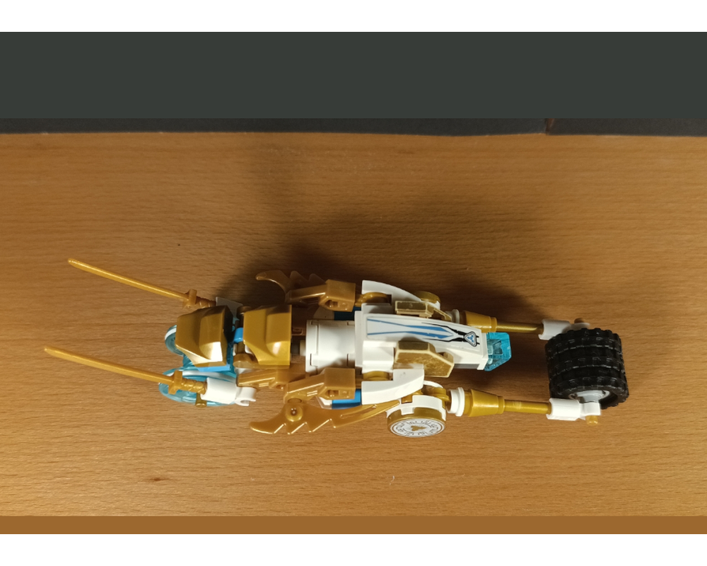 LEGO MOC Cybertronian motorcycle (alt mode for my Transformers ...