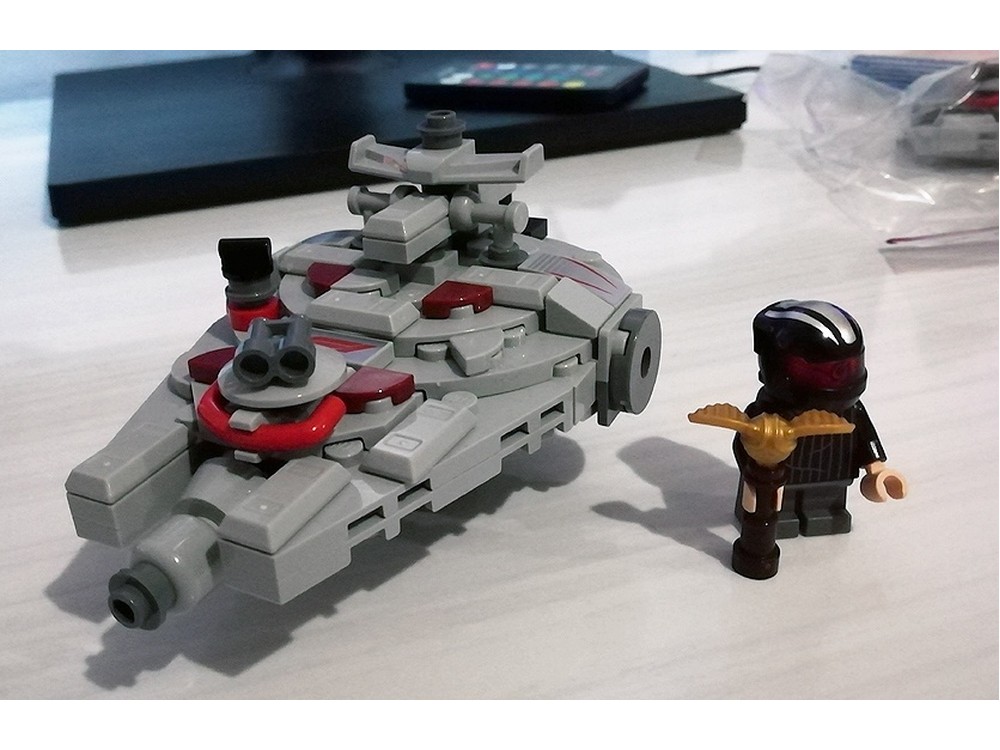 LEGO MOC Falcon Class Destroyer by c4t | Rebrickable - Build with LEGO