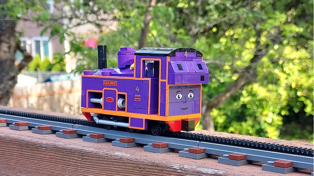 LEGO MOC-225584 Culdee the Mountain Engine by WoodenToby | Rebrickable ...