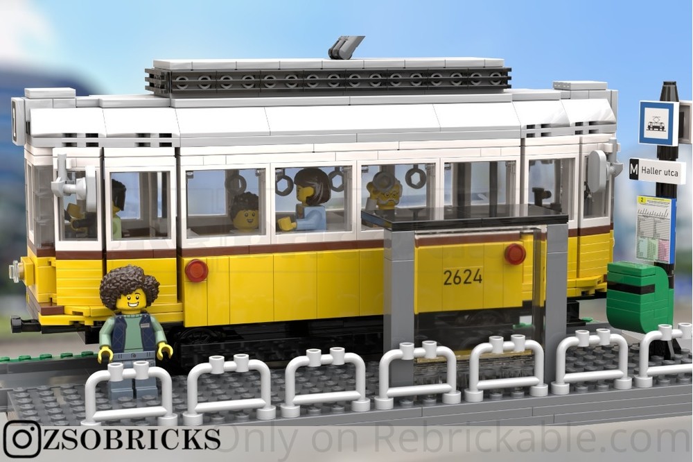 LEGO MOC Old Budapest Tram by zsobricks | Rebrickable - Build with LEGO