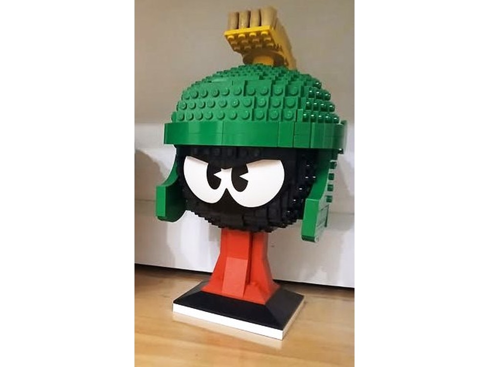 LEGO MOC-225797 Marvin the Martian by BrickWilder | Rebrickable - Build ...