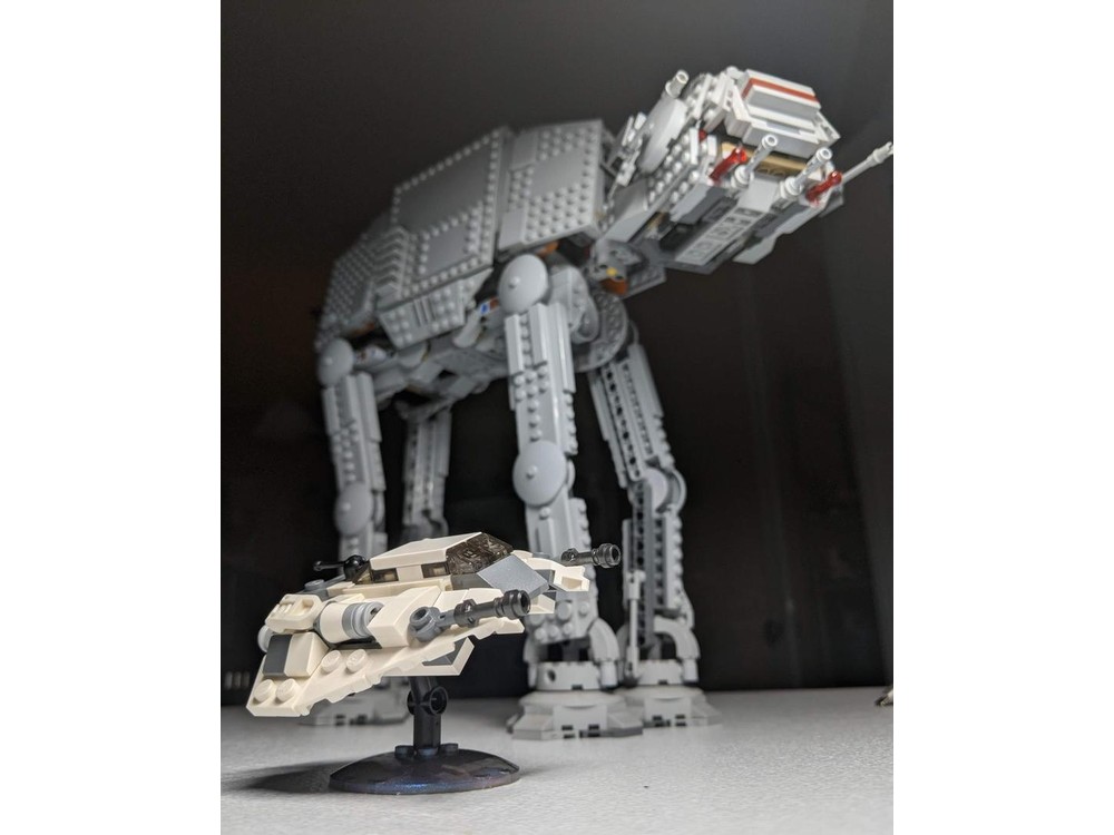 LEGO MOC-225868 Midi Scale Snowspeeder - for 75288 AT-AT & other ...