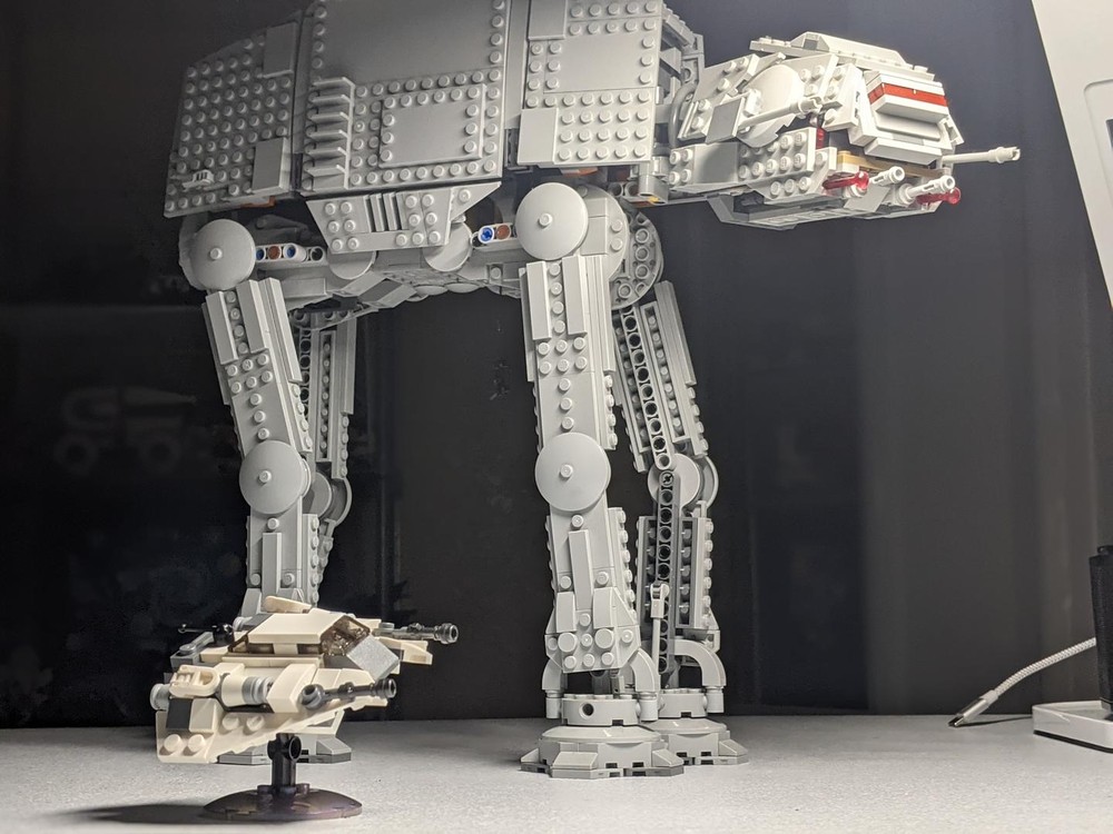 LEGO MOC-225868 Midi Scale Snowspeeder - for 75288 AT-AT & other ...
