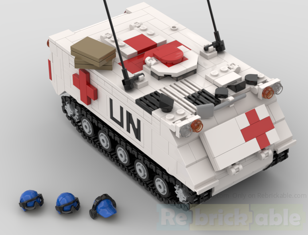 LEGO MOC UN M113 Medevac by HMMWVmocs | Rebrickable - Build with LEGO