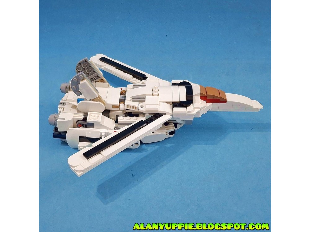 LEGO MOC VF-1 Valkyrie (Macross) / Jetfire (g1 Transformers) using lego ...