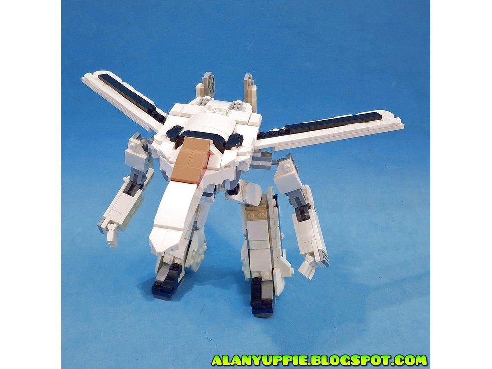 LEGO MOC VF-1 Valkyrie (Macross) / Jetfire (g1 Transformers) using lego ...
