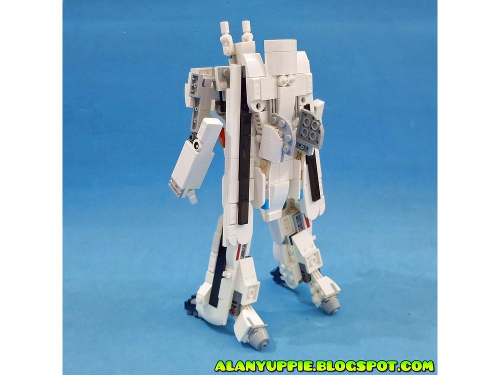 LEGO MOC VF-1 Valkyrie (Macross) / Jetfire (g1 Transformers) using lego ...