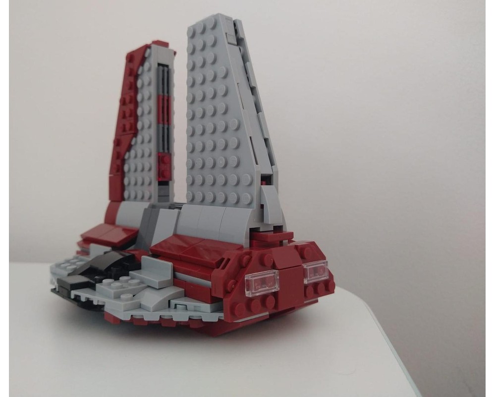 LEGO MOC 75362 Maxillipede-Class Seperatist Shuttle - Alternate Build ...