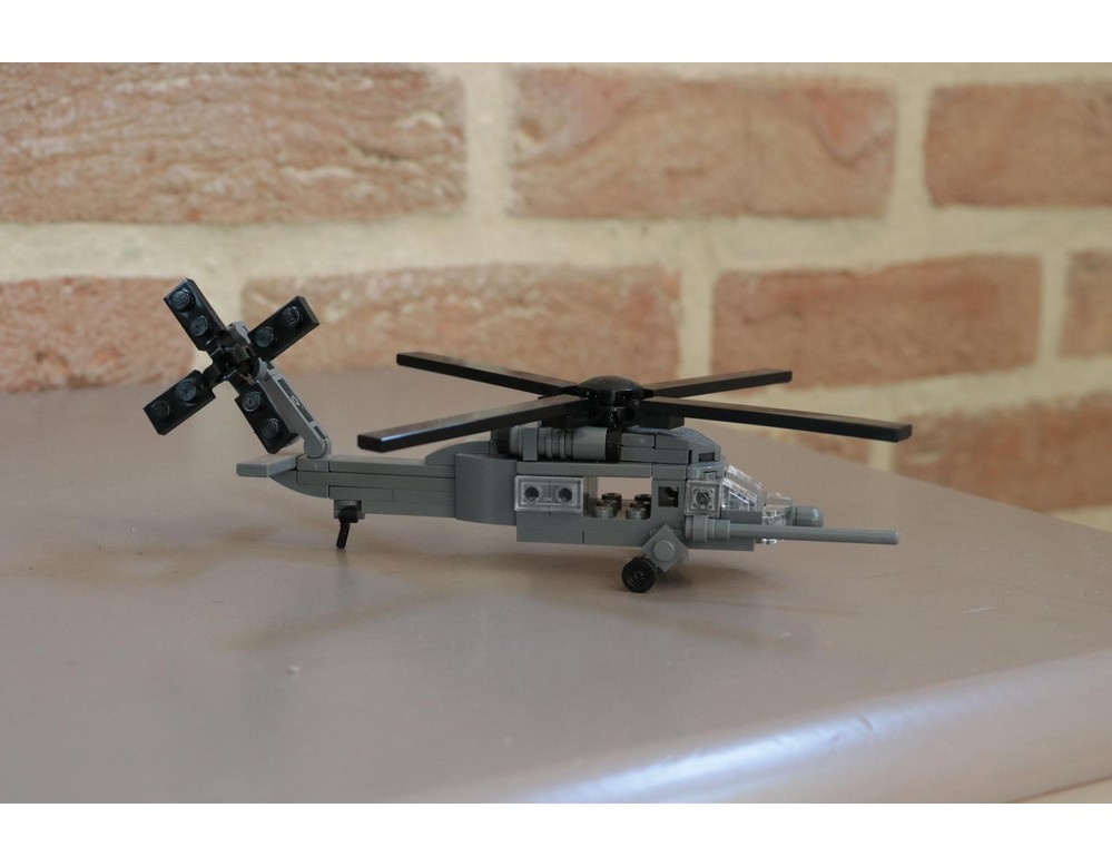 LEGO MOC Sikorsky UH-60 Black Hawk / Pave Hawk (1/110 scale) by Vincent ...