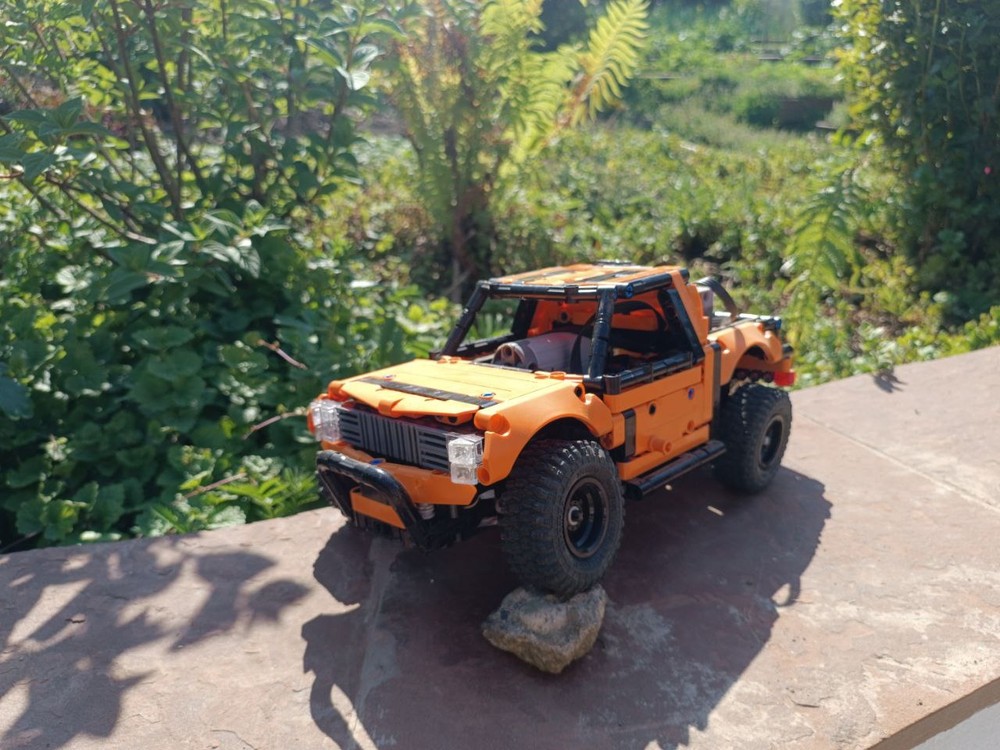 LEGO MOC Hilux 4x4 – Powered Offroad Pickup by Roma88 | Rebrickable ...