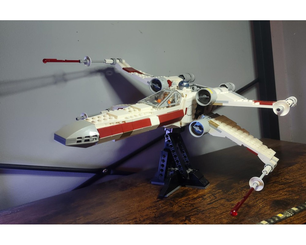 LEGO MOC X Wing Starfighter w/ Functional S-Foils by WaffleCoyote | Rebrickable - Build with LEGO