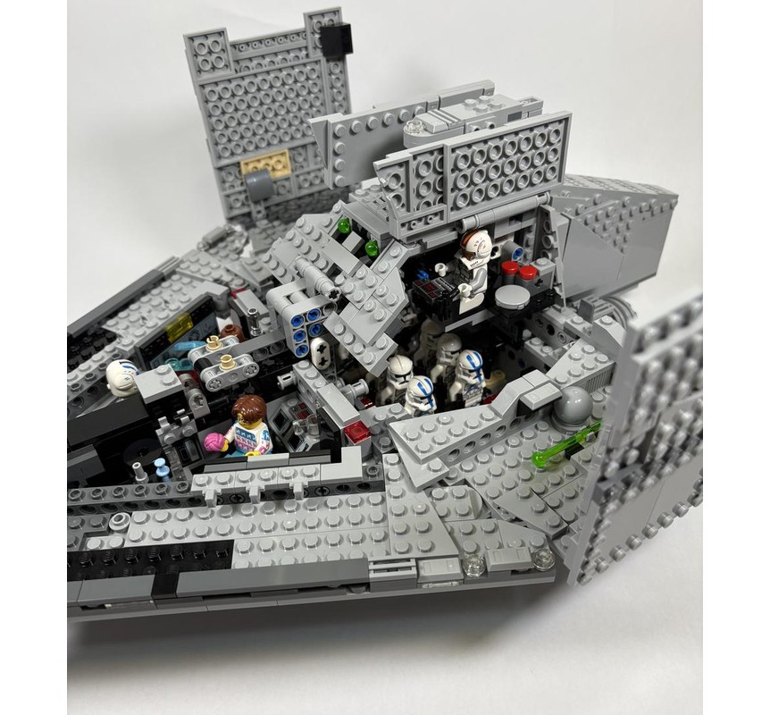 LEGO MOC 75394 Alternative build: Acclamator-class assault ship by ...