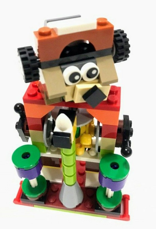 LEGO MOC Drummer Bear (with gears) by SCU | Rebrickable - Build with LEGO