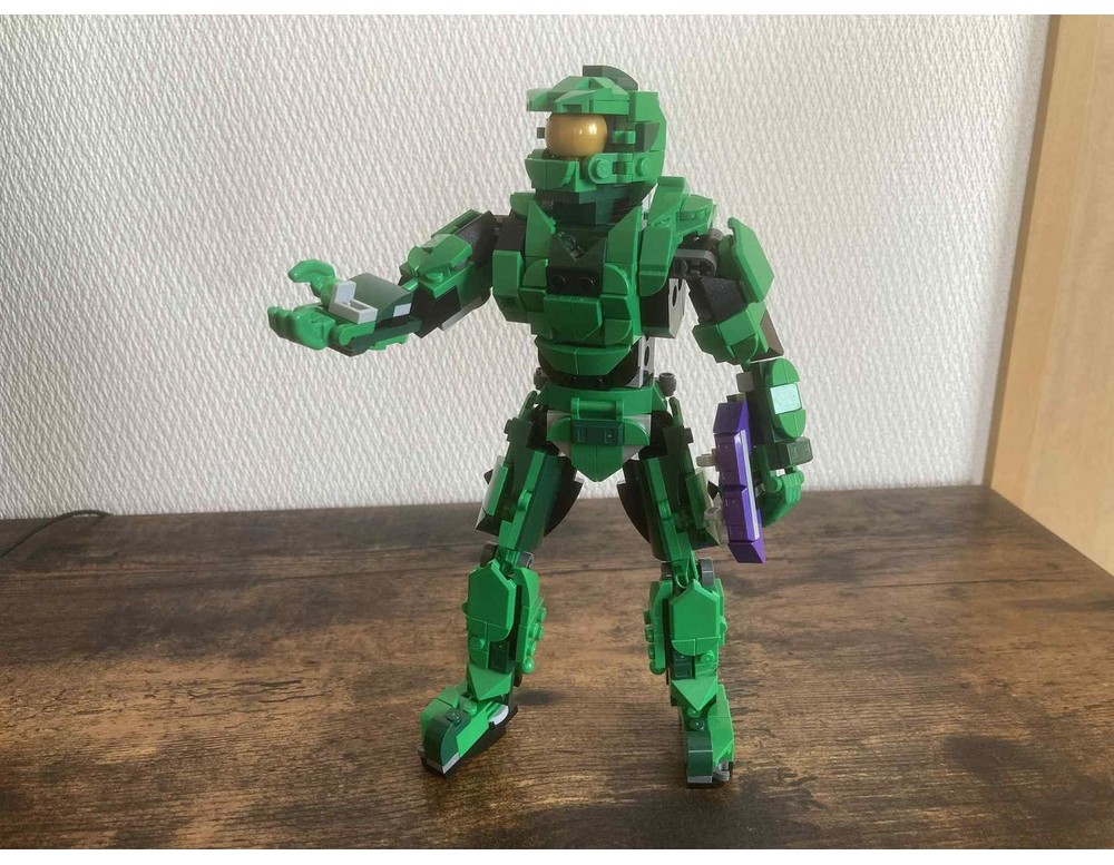 LEGO MOC Halo Master Chief 117 by CreationCaravan (Brad Barber ...