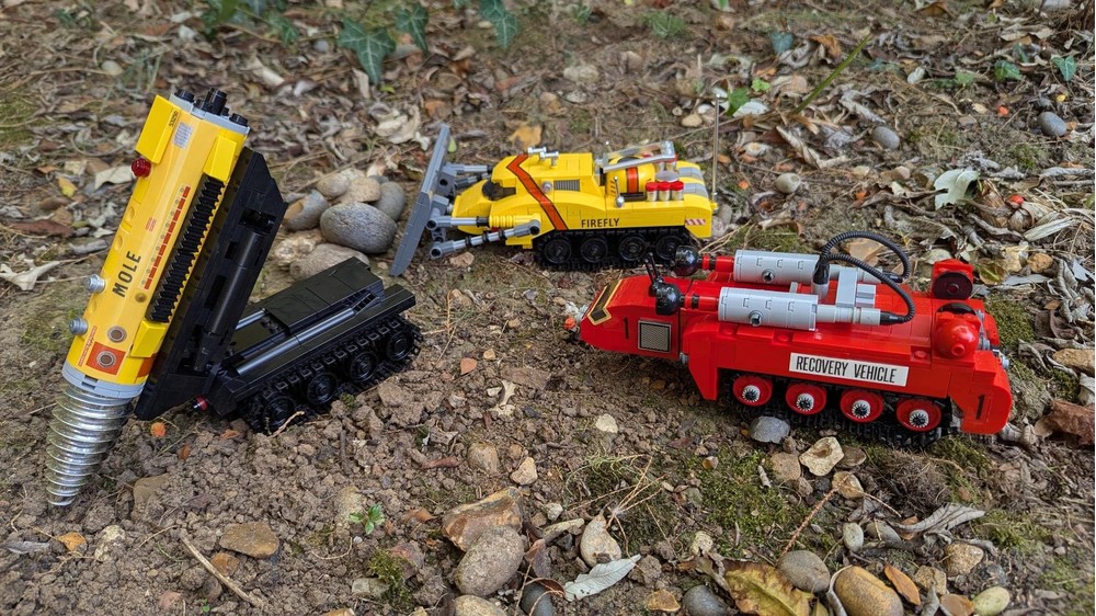 LEGO MOC-227496 Thunderbirds Firefly by gshaw0_bricks | Rebrickable ...