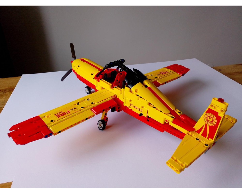 LEGO MOC-227731 Piper PA-32 by Mike_the_Brickanic | Rebrickable - Build ...