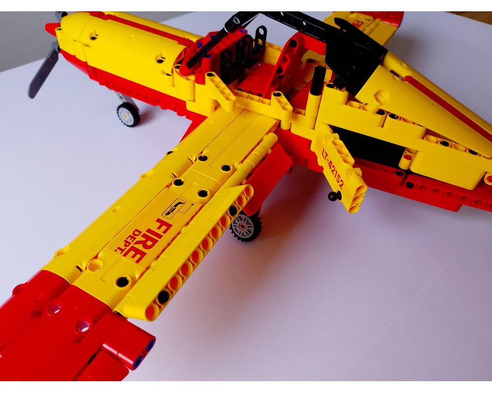 LEGO MOC-227731 Piper PA-32 by Mike_the_Brickanic | Rebrickable - Build ...