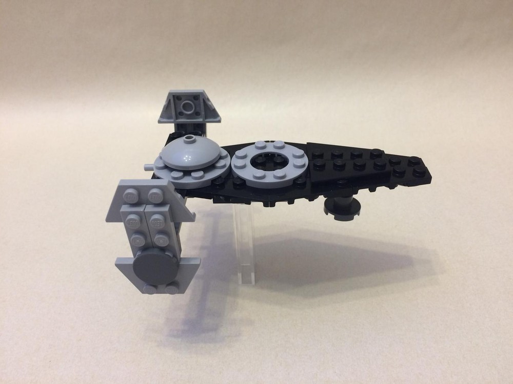 LEGO MOC 30381 Sith Infiltrator by plastic.ati | Rebrickable - Build ...