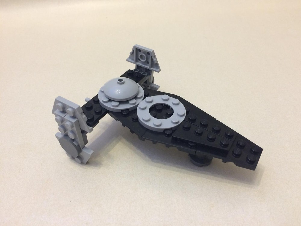 LEGO MOC 30381 Sith Infiltrator by plastic.ati | Rebrickable - Build ...