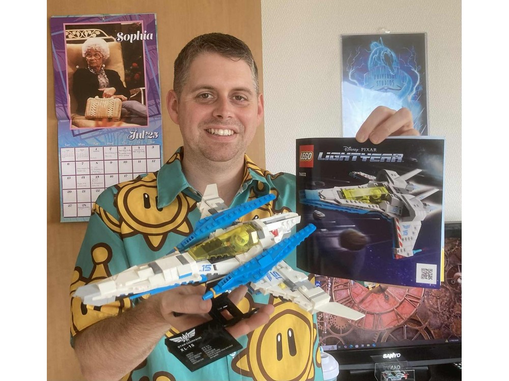 LEGO MOC Star Fox Arwing Minifigure Scale by CreationCaravan (Brad ...