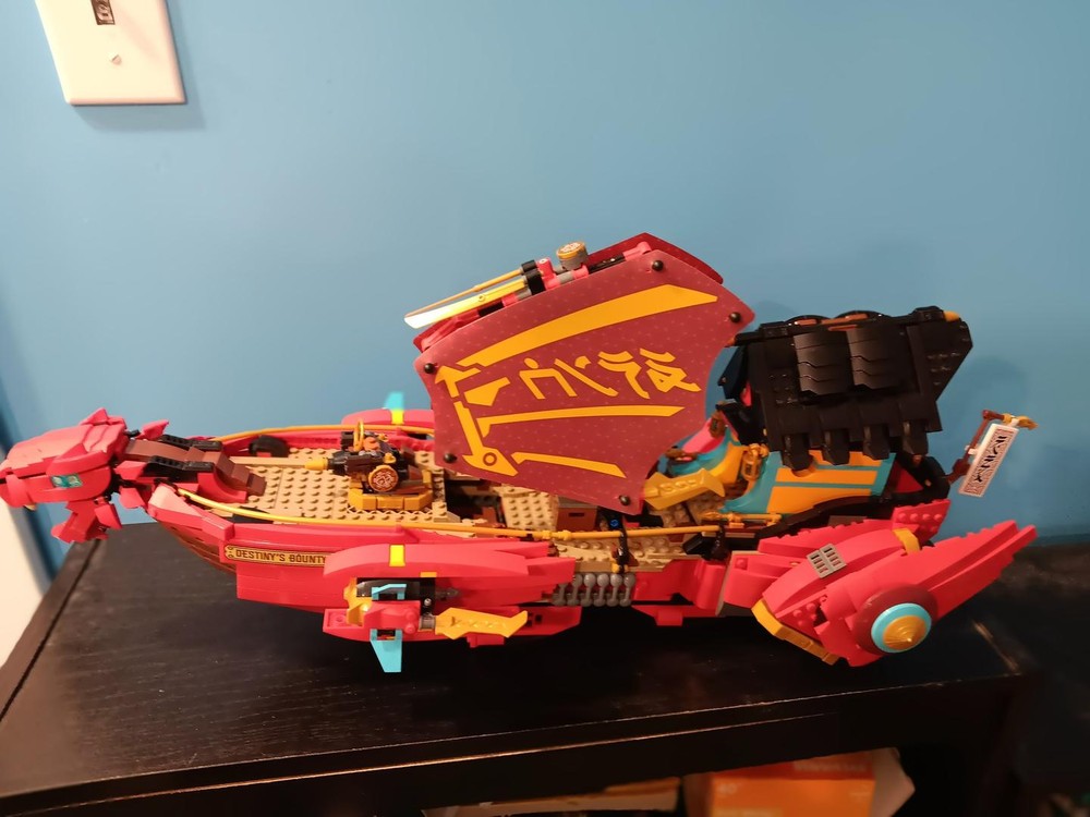 LEGO MOC Super Destiny's Bounty by Blue_Mason_Bricks | Rebrickable ...