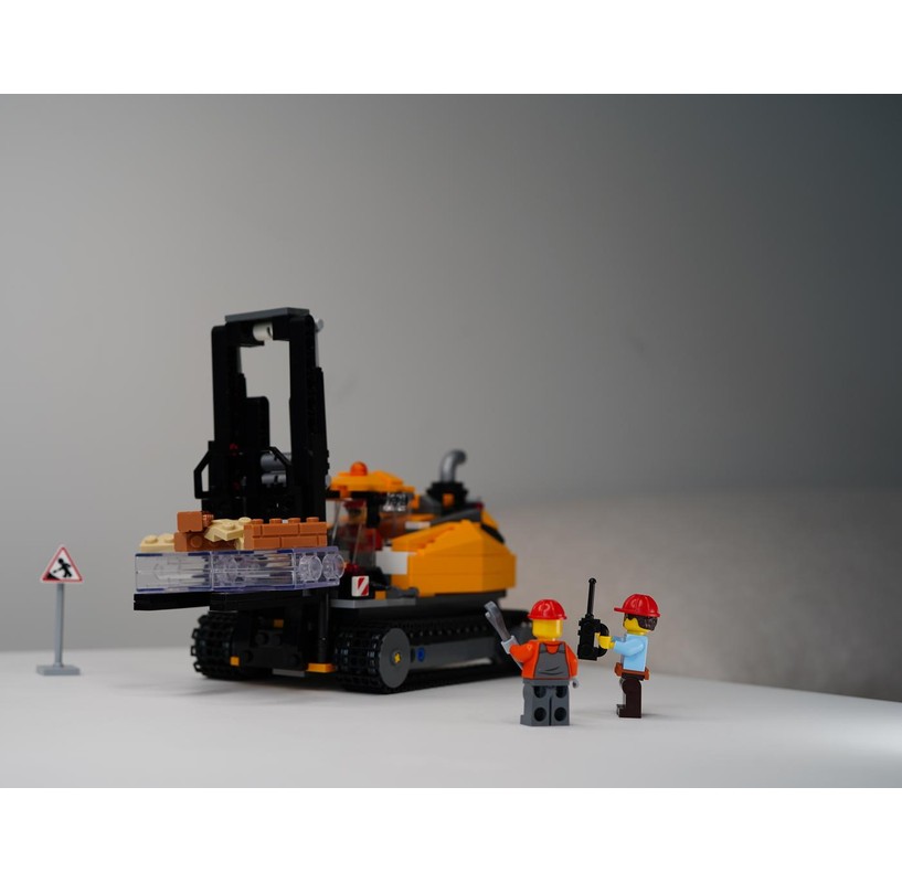 LEGO MOC Tracked Forklift (Working Lift) – LEGO City 60466 Bulldozer ...