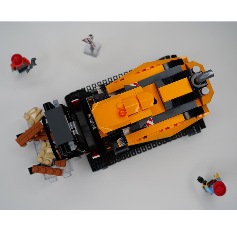 LEGO MOC-228051 Tracked Forklift (Working Lift) – LEGO City 60466 ...