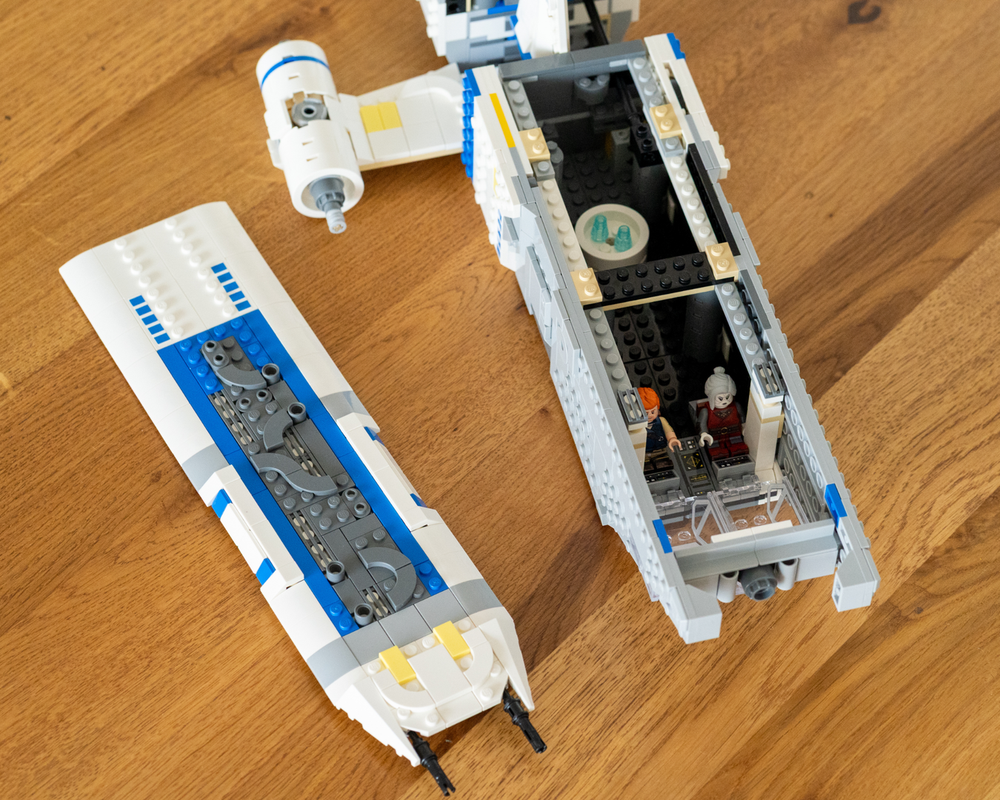 LEGO MOC Stinger Mantis (2x 75399 Alternate Model) by codyaner.bricks ...