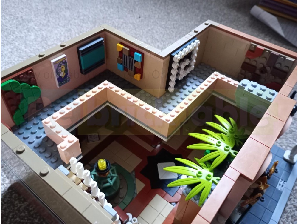 LEGO MOC-228215 Modular Art Gallery by faint_range14 | Rebrickable ...