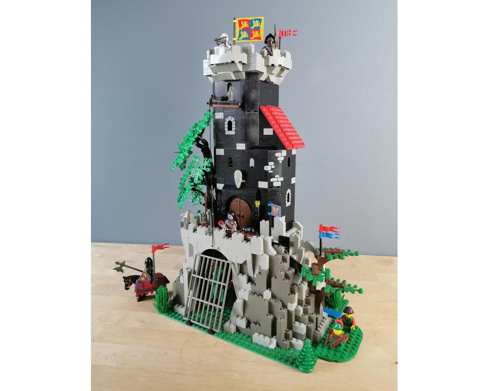 LEGO MOC-228257 Dark Tower by BrickVink | Rebrickable - Build with LEGO