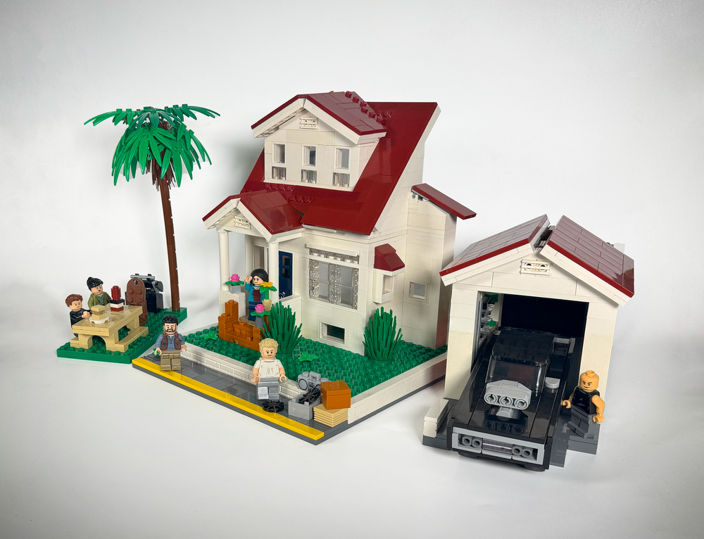 LEGO MOC-228447 Toretto Family Home by IBrickedItUp | Rebrickable ...