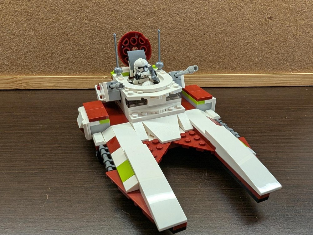 LEGO MOC Fighter Tank Remake (Set 75342) by CzerstwyChleb | Rebrickable ...