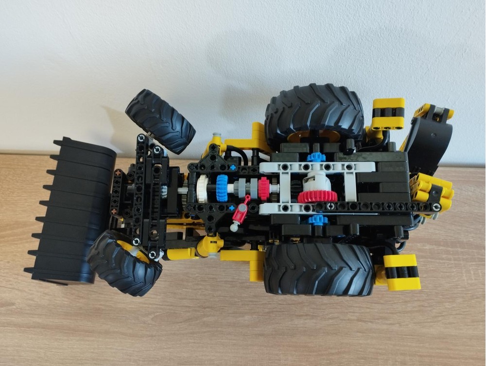 LEGO MOC Pneumatic Backhoe Loader – Motorized Technic Remake of Set ...