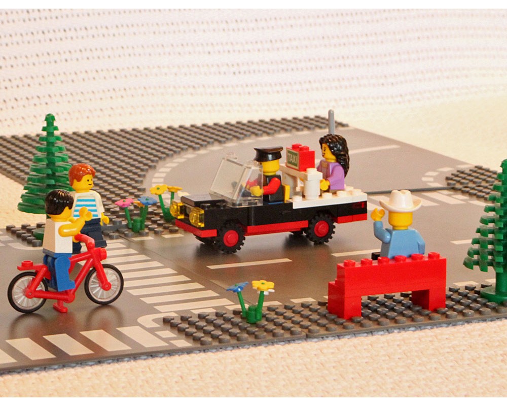 LEGO MOC 6627 Taxi by fgee | Rebrickable - Build with LEGO