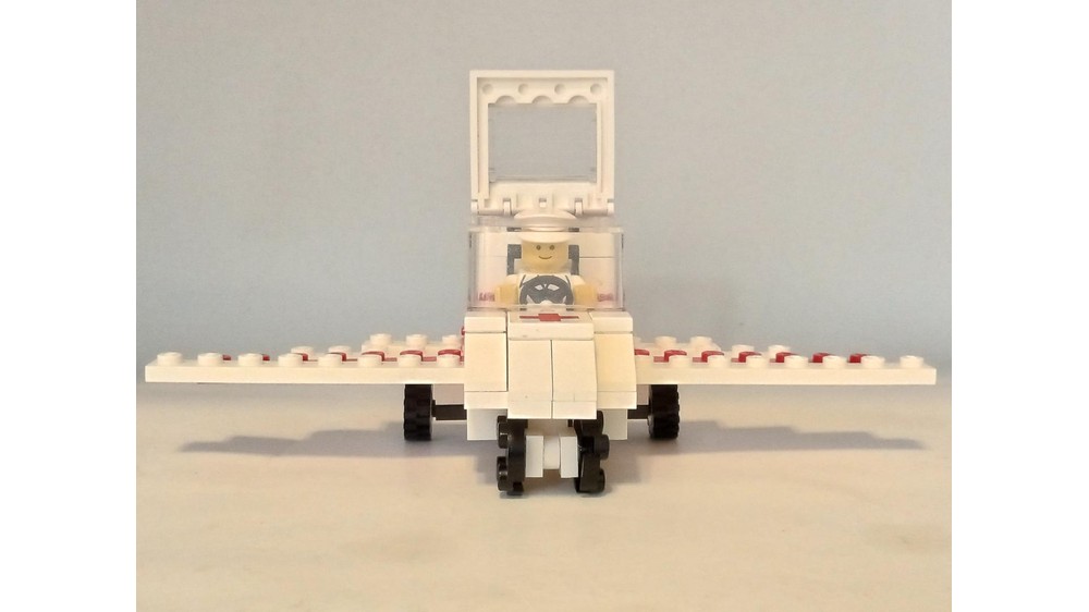 LEGO MOC 6380 Emergency Airport by julien1001 | Rebrickable - Build ...