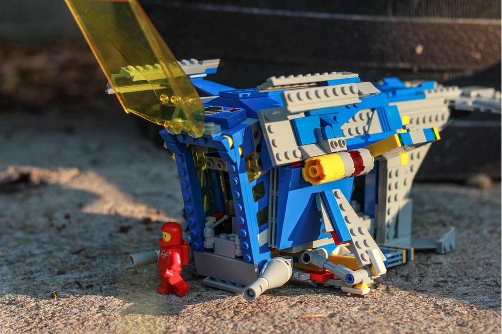 LEGO MOC-229795 Classic Space Corusaunt Police Gunship - 10497 ...