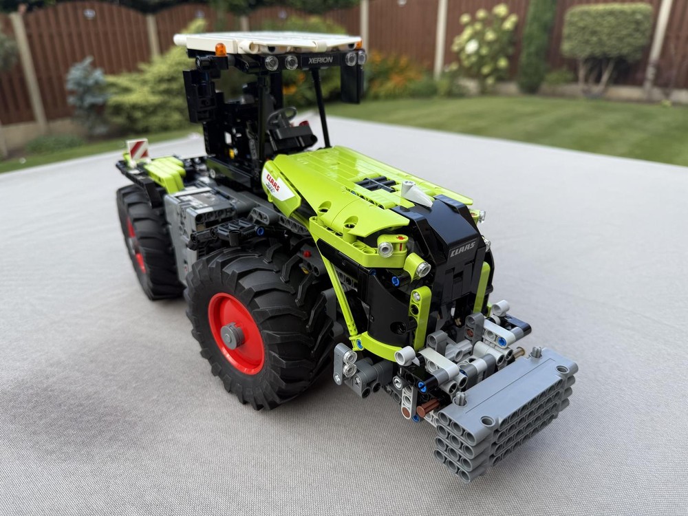 LEGO MOC Claas Xerion 5000 Trac VC RC PDF Instructions by s90sml ...