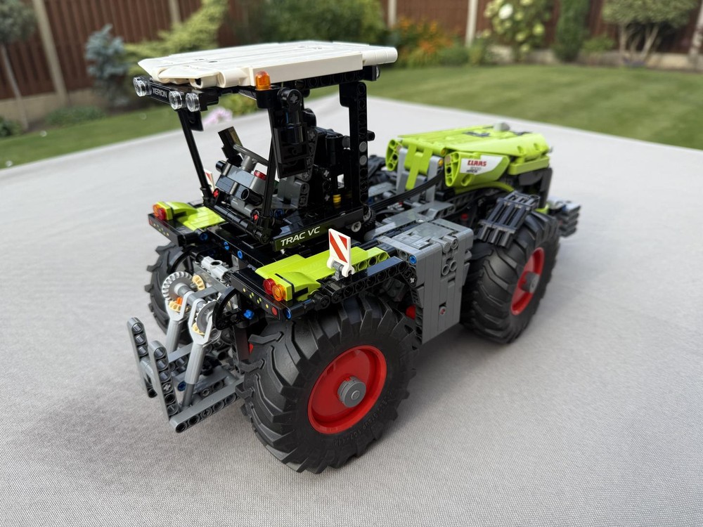 LEGO MOC Claas Xerion 5000 Trac VC RC PDF Instructions by s90sml ...