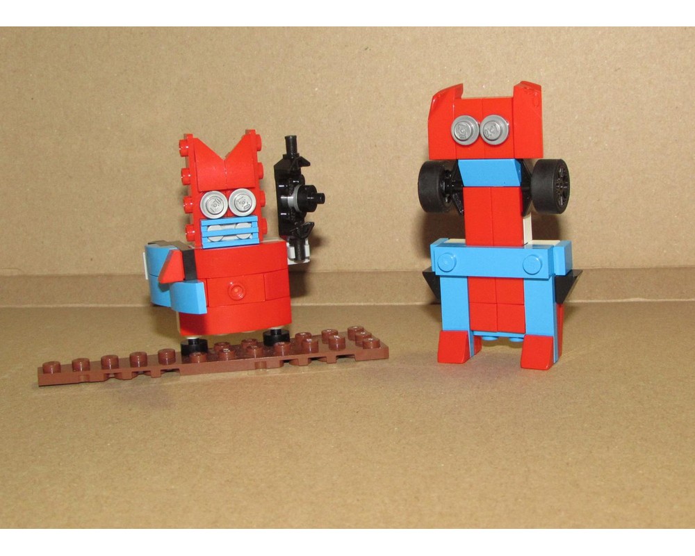 LEGO MOC 30572 Batrobot and Dobbybot by BriXperiMent | Rebrickable ...