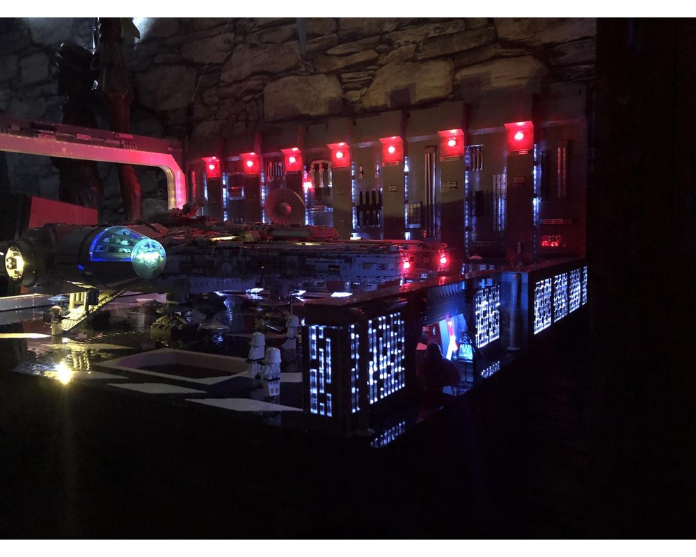 LEGO MOC Docking Bay 327 - No LED's by CyberLogic | Rebrickable - Build ...