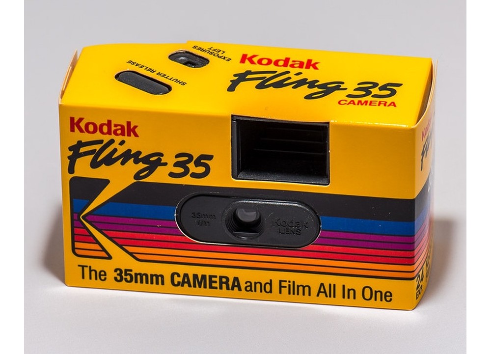 LEGO MOC-230330 Kodak Fling 35 Disposable Camera by Mani91 ...