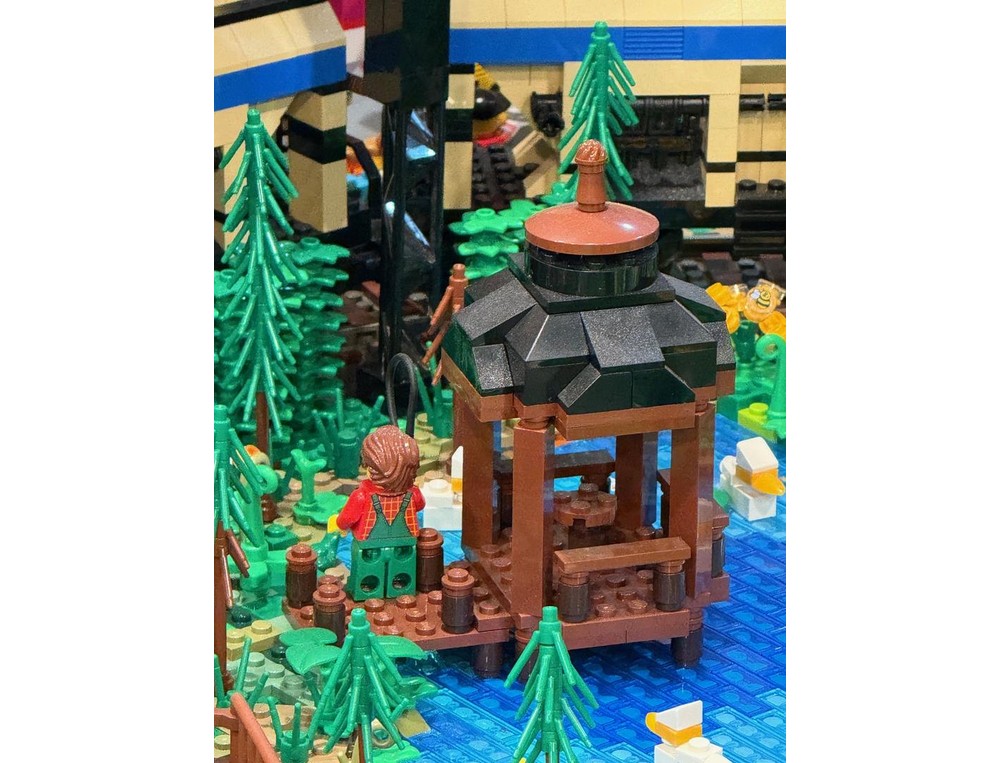 LEGO MOC Gazebo over a lake by medleyj | Rebrickable - Build with LEGO