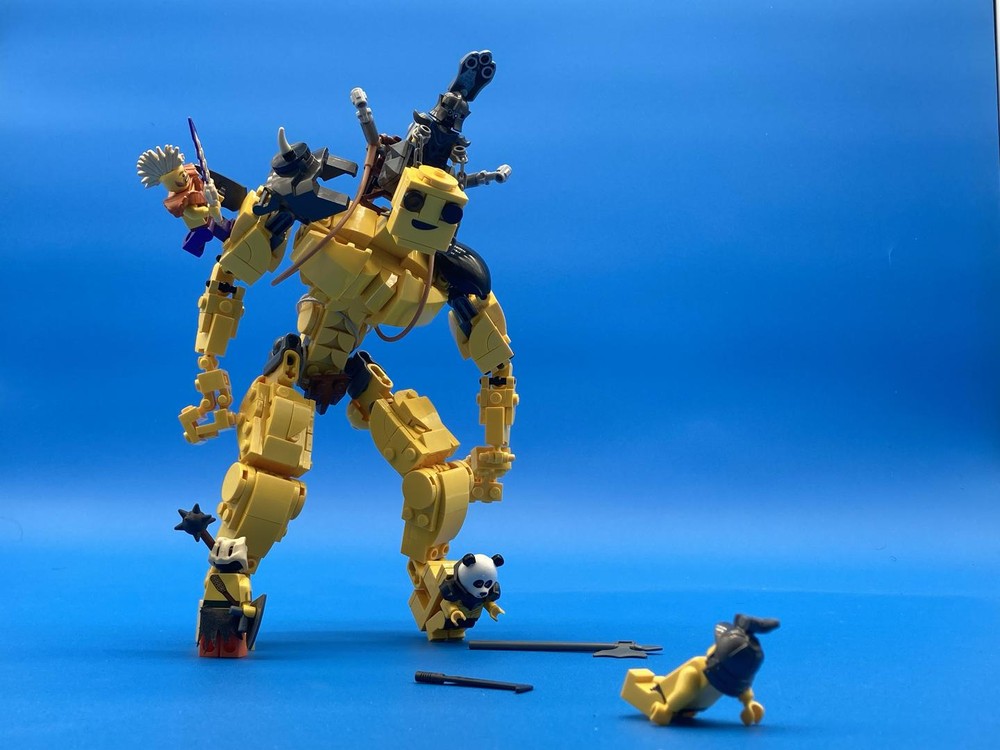 LEGO MOC Mutant Megafigure by charlielehat | Rebrickable - Build with LEGO
