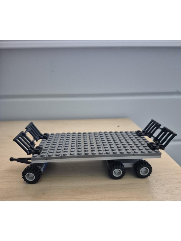 LEGO MOC Hay Wagon by Brick Dude | Rebrickable - Build with LEGO
