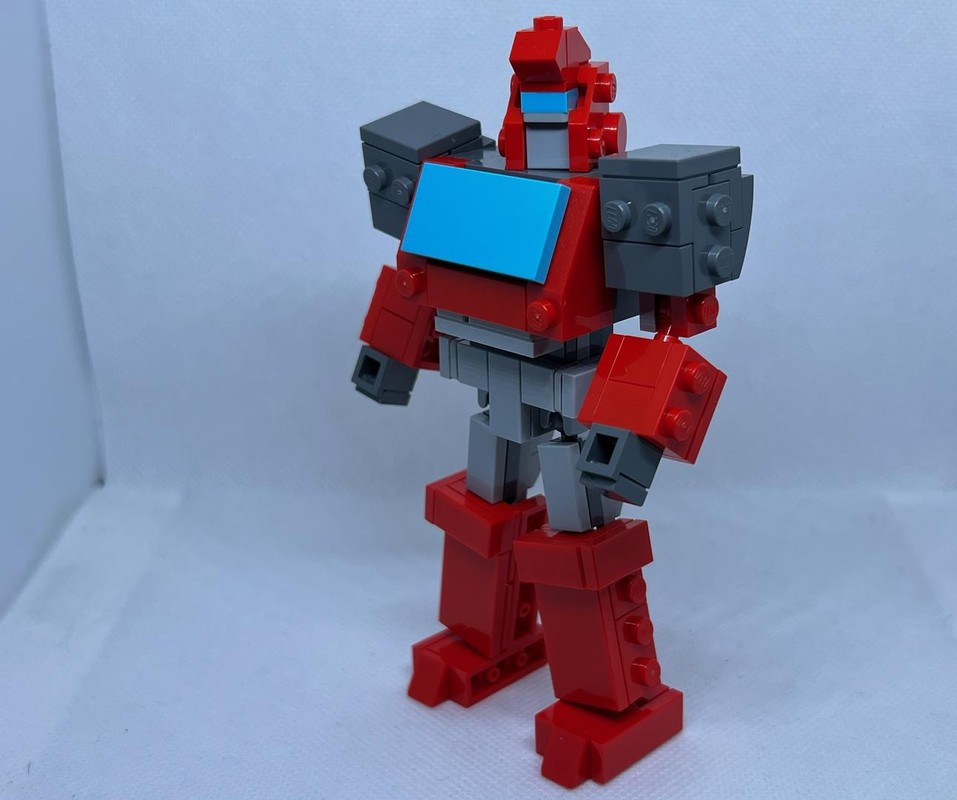 LEGO MOC Ironhide - G1 by DoctorDarby | Rebrickable - Build with LEGO