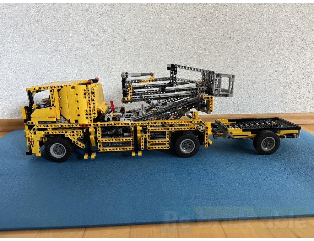 LEGO MOC-231410 Mobile Articulated Boom Lift (42009 Alternate) by ...