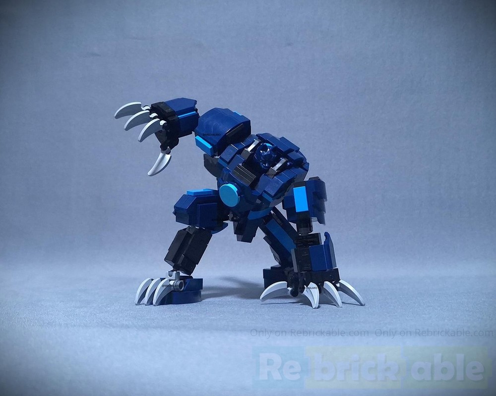 LEGO MOC Wolf Mask Claw Warrior Mech v2.0 by Mechalaro | Rebrickable ...