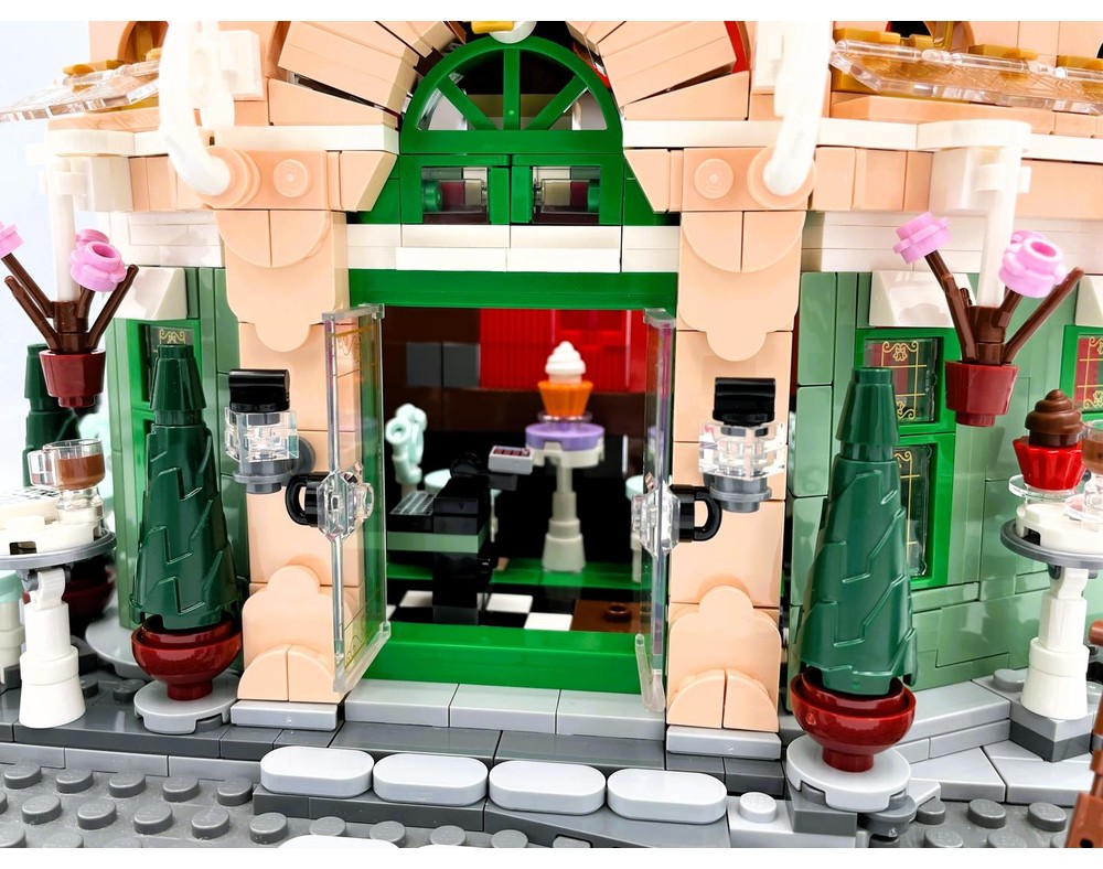LEGO MOC-231800 Cafe Fleur Modular Alternate build of 10362 by re ...