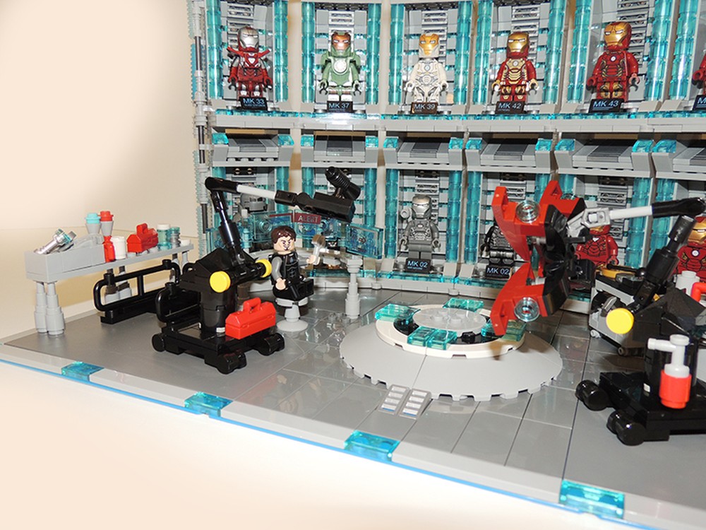 LEGO MOC Iron Man's Hall of Armor by greenlamia | Rebrickable - Build ...